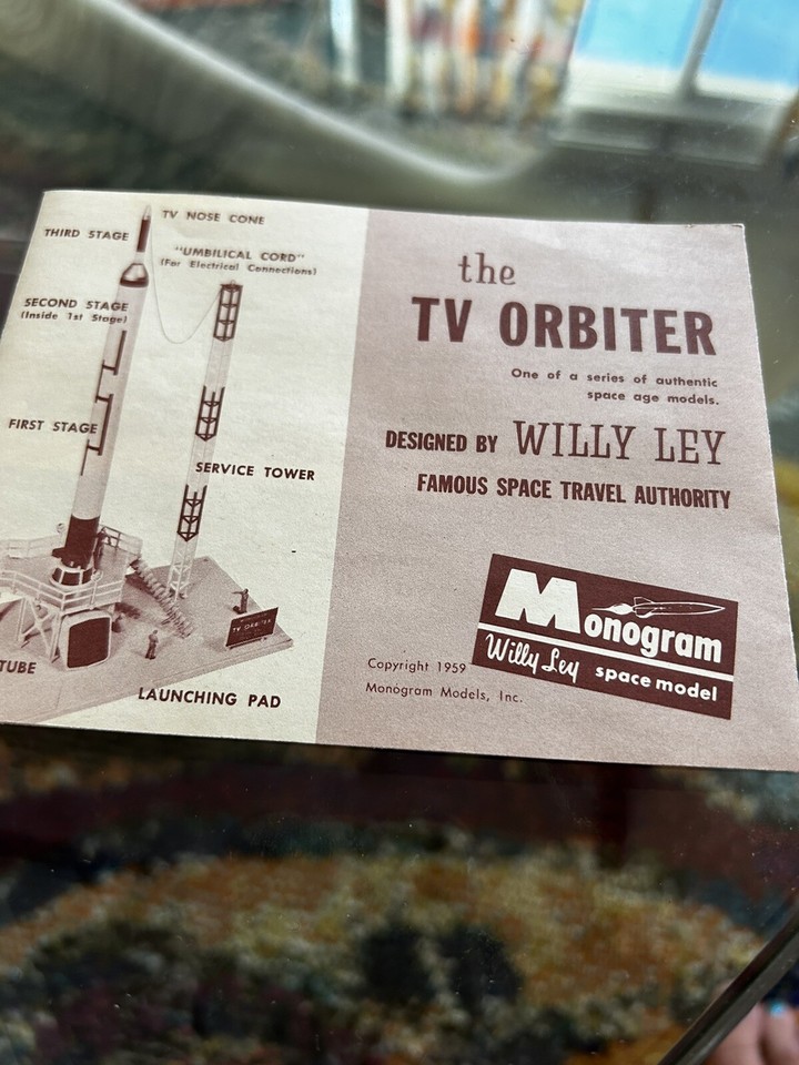 1959 Monogram Willy Ley TV Orbiter Three-Stage Recon Rocket model kit ...