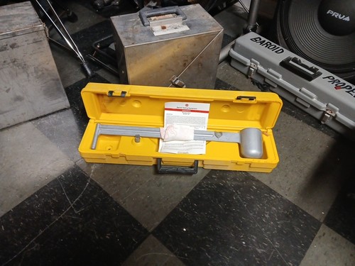 The Baroid Mud Density Balance Scale 140 is a vintage oilfield testing ...