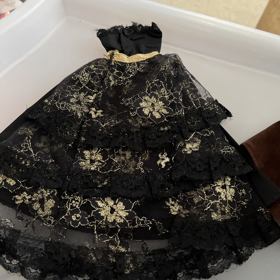 Vintage Sindy Doll Royal Occasion 43026 Dress Outfit | eBay UK