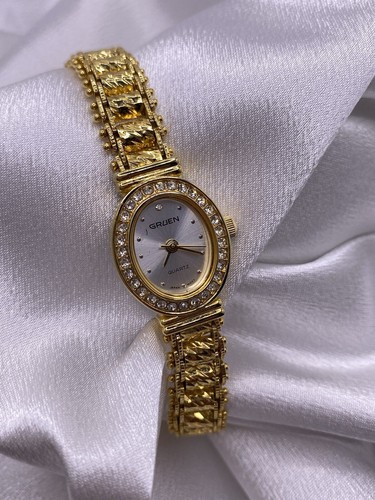 Vintage Gruen Ladies Gold Tone Crystal Bezel Thin Dainy Petite Elegant ...