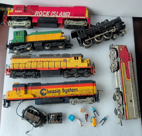 Lot of 6 Vintage HO Scale Locomotives All Need Work As-Is not working ...