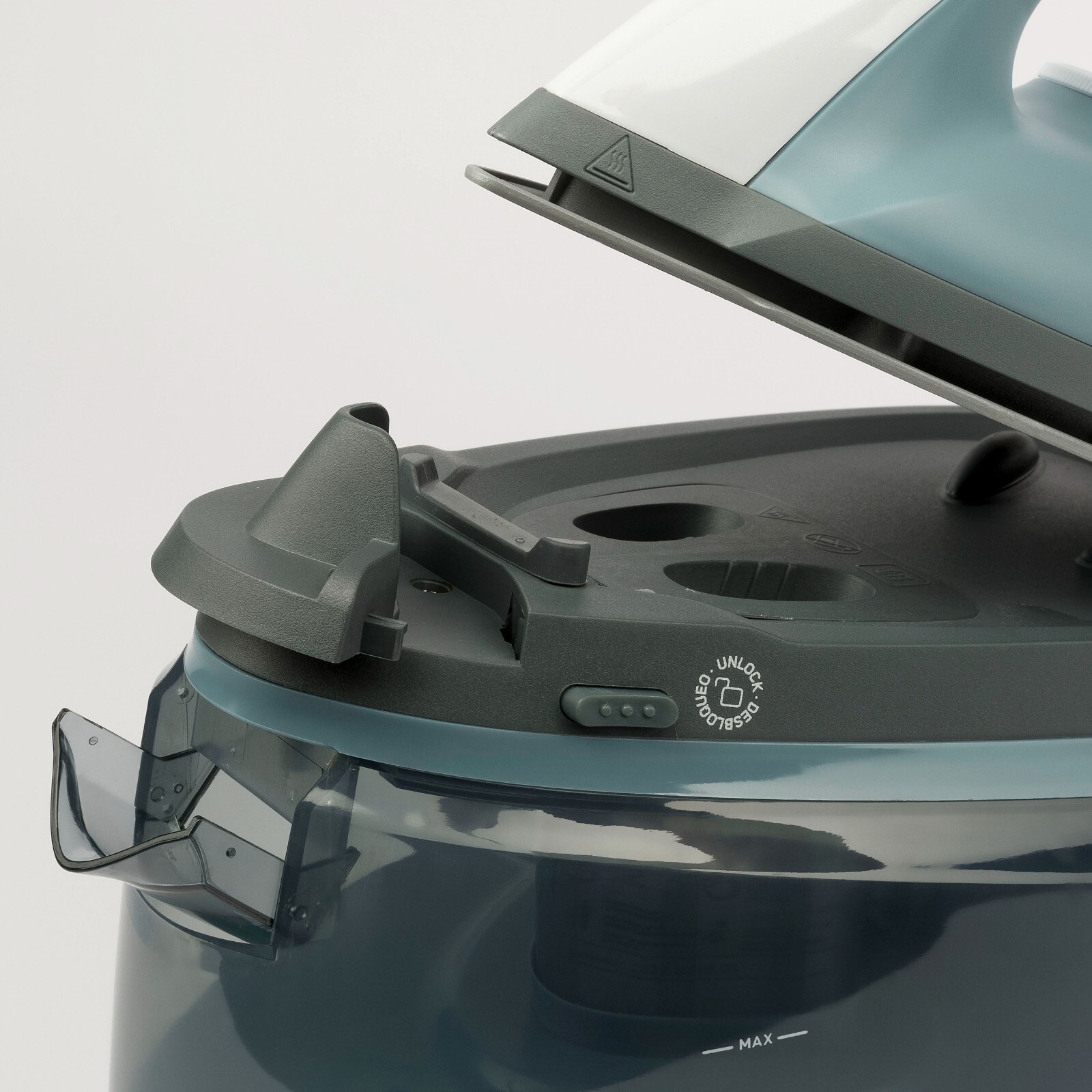 Girmi SS04 Steam Generator Iron Auto Fill Light Blue EX DEMONSTRATION ...