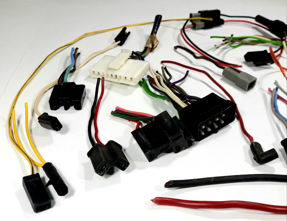 Dash Wiring Harness Plugs & Connectors 66-74 Charger Coronet Dart ...