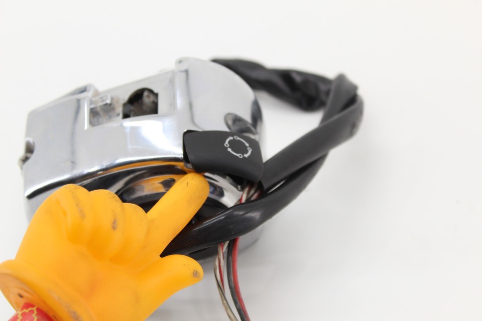 17-23 Harley Davidson Street Glide Chrome Left Control Horn Signals ...