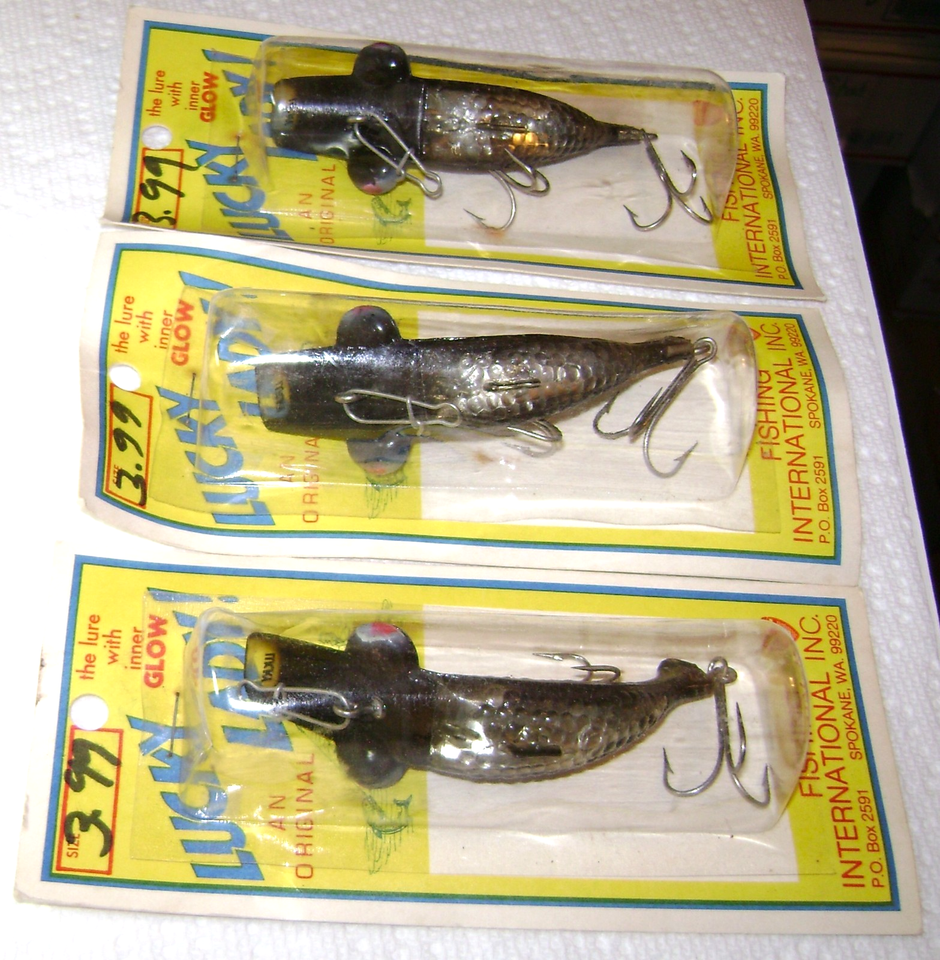 VINTAGE LUCKY LADY FISHING LURES LOT LURE WITH INNER GLOW BLACK SILVER ...