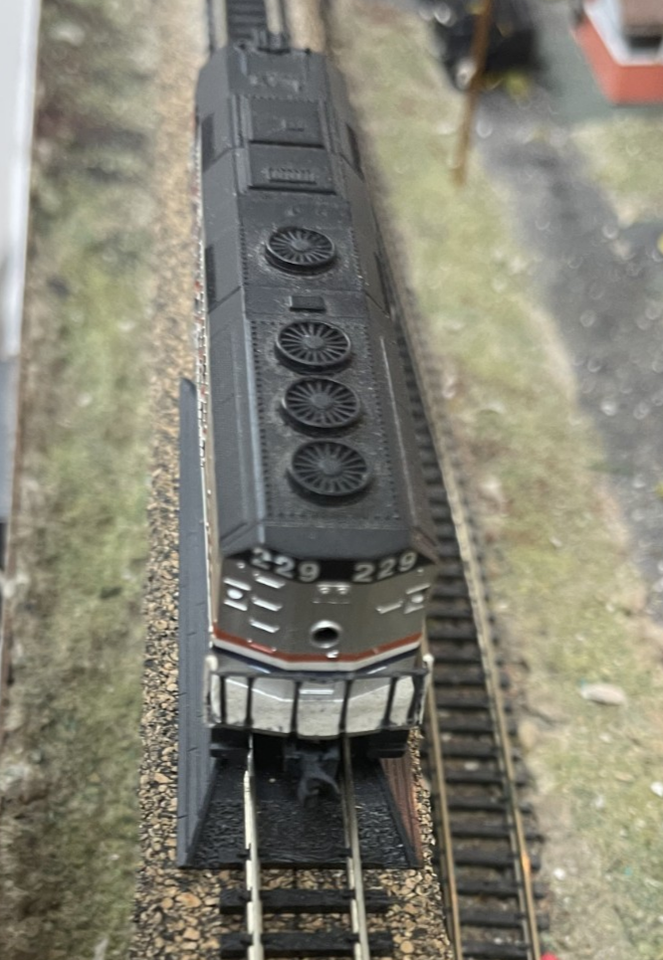 N Scale Model Train Life-Like Amtrak Diesel Dummy Locomotive #229 | eBay