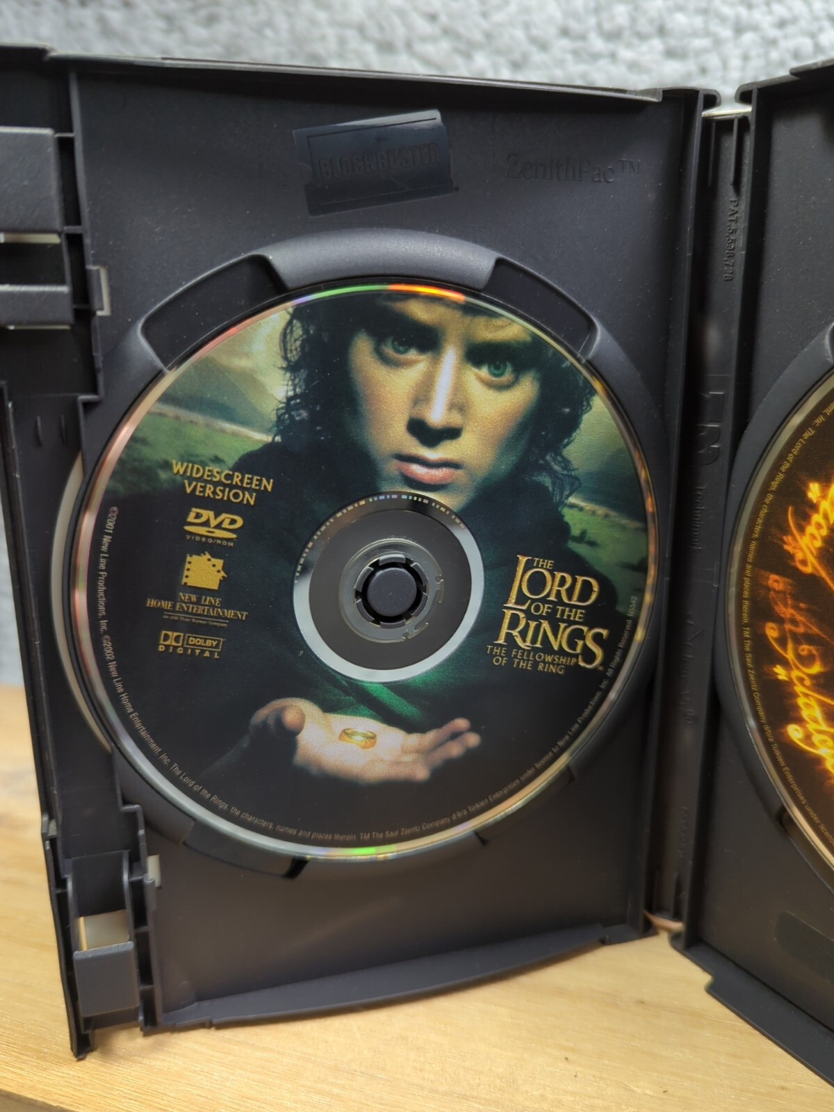 The Lord of the Rings: The Fellowship of the Ring (DVD, 2002, 2-Disc ...