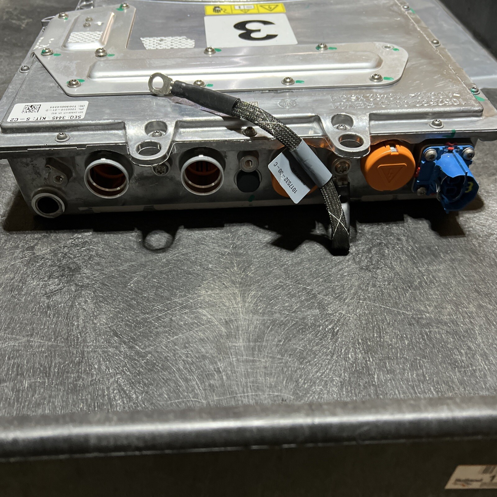 TESLA 2018 MODEL S Inverter 1052532-00-D, 1066510-01-D, 1038251-00-E | eBay