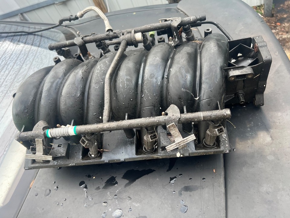 LS6 oem intake manifold with injectors | eBay