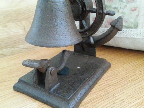 Nautical Ship Wheel Anchor Cast Iron Dinner Bell Reception Desk Table ...