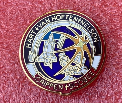 T17 Pins NASA STS 41 C patch CHALLENGER SHUTTLE Navette Spatiale lapel ...