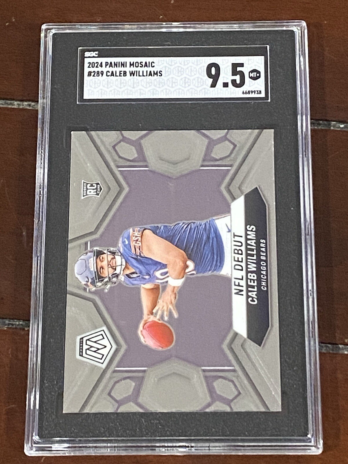 2024 Panini Mosaic NFL Debut Caleb Williams RC SGC 9.5 | eBay