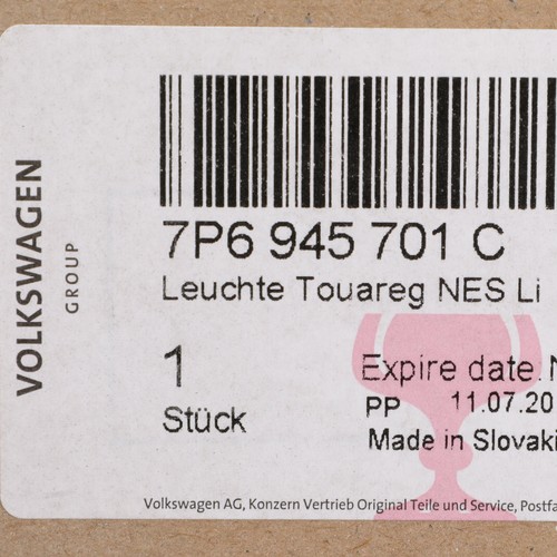 NEW OEM VW Volkswagen Touareg Driver Side Rear Inner Reflector 7P6-945 ...