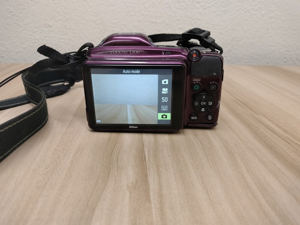 Nikon Coolpix L830 16MP 34x Optical Zoom *BATTERY DOOR DOES NOT CLOSE ...