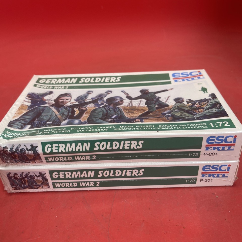ESCI Ertl GERMAN SOLDIERS WWII #201 1:72 Scale Figure Model Kit. Lot 2 ...