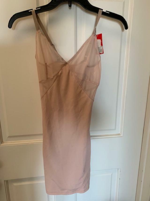 NWT SPANX Colorblock Slip FS2515 SIZE S | eBay