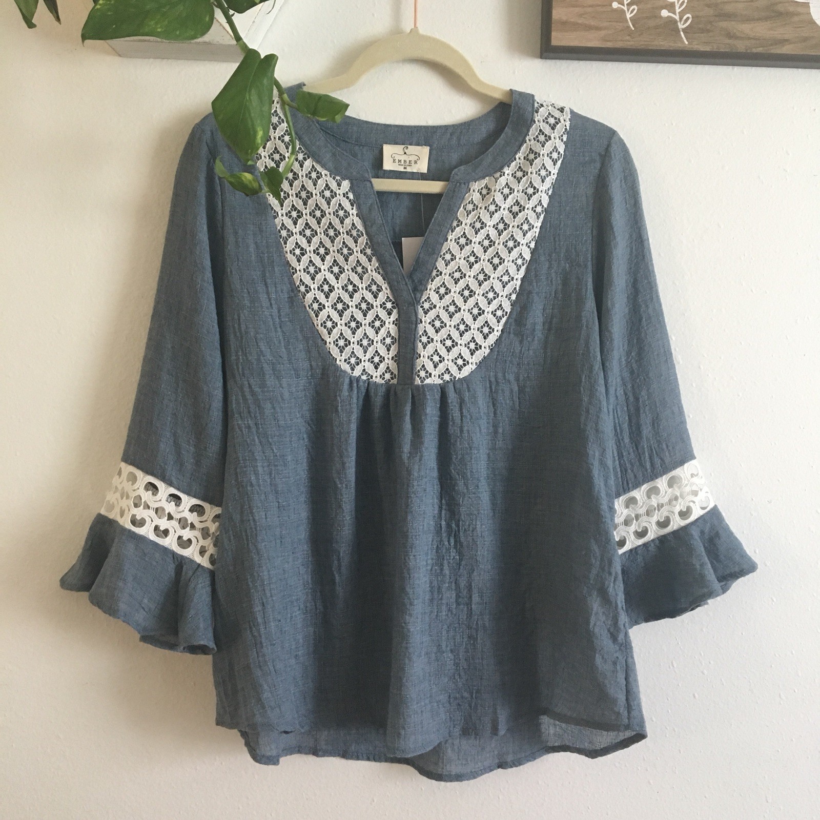 NWT Women’s Ember Boho Front Bib Lace Crochet Detail Top Trumpet Sleeve ...