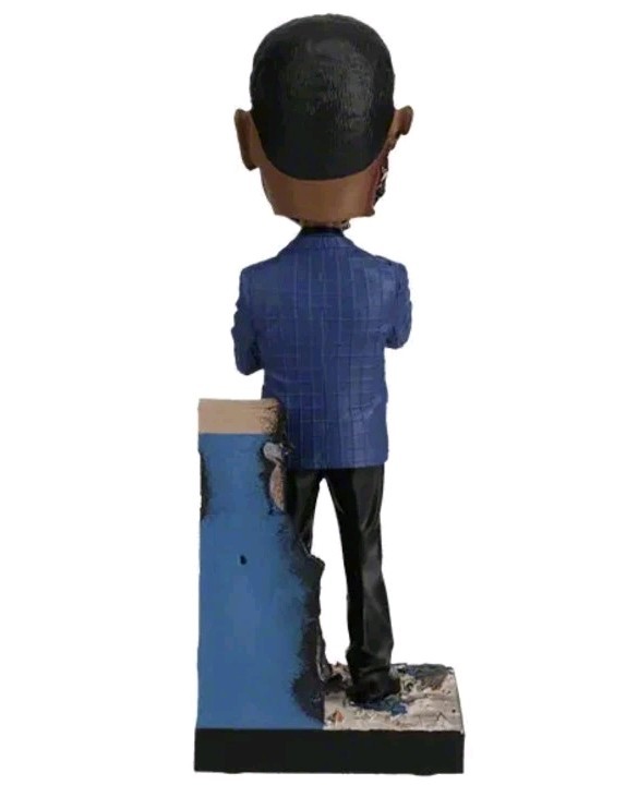 Breaking Bad Gus Fring Face Off Resin Bobblehead By Royal Bobbles New ...