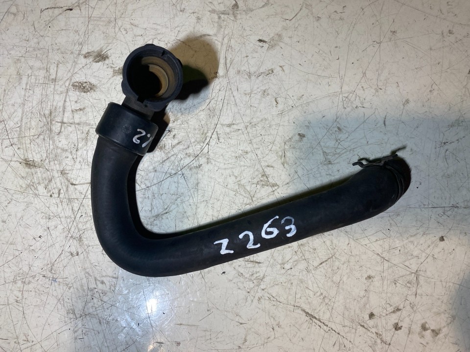 PA66 GF30 Radiator Coolant Hose Pipe C5F-121-111-F Genuine 2019 (Z263 ...