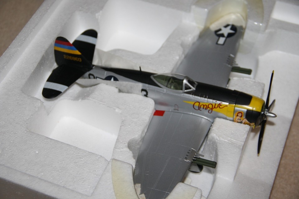 Collection Armour P-47 THUNDERBOLT Angie 98143 / B11B292 MIB 1/48 WW2 ...