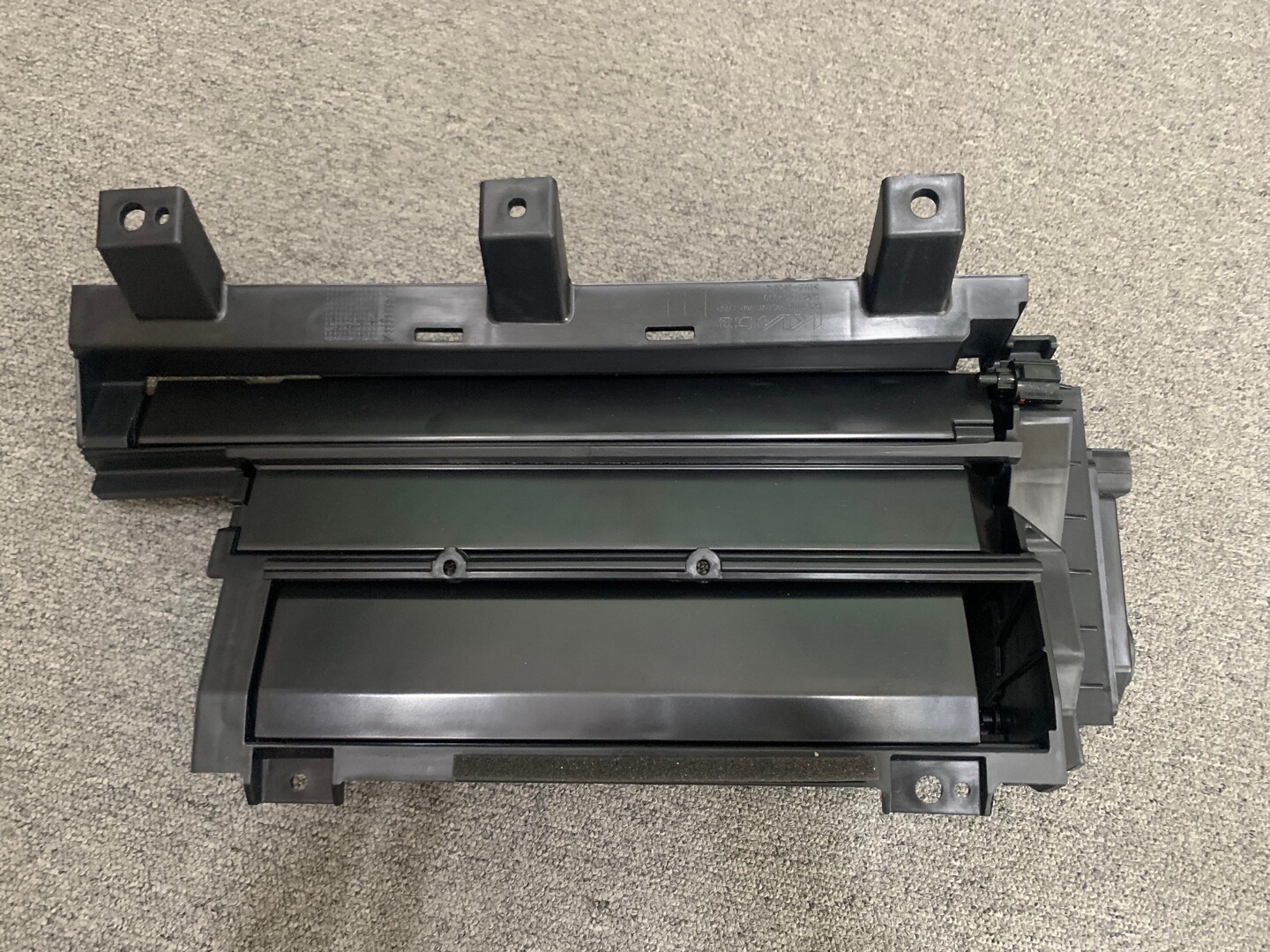 OEM 86990-CU000 FLAP ASSY-ACTIVE AIR UPR,RH Psgr Ups for Genesis GV60 ...