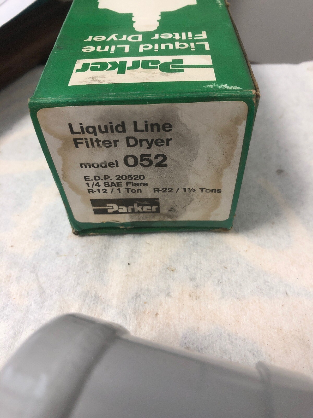 PARKER Filter Drier C-052 1/4" SAE Flare R-12 / 1 TON R22 / 1-1/2 TON ...