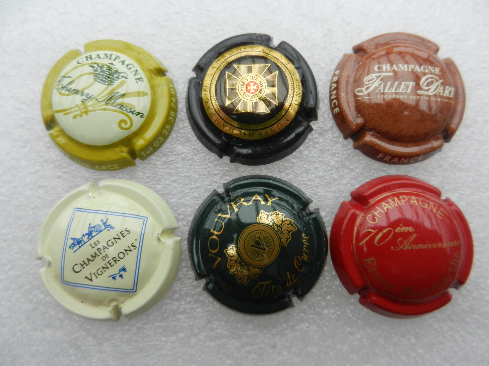 16-lot 5 capsules plaques de muselets de champagne et 1 de Vouvray | eBay