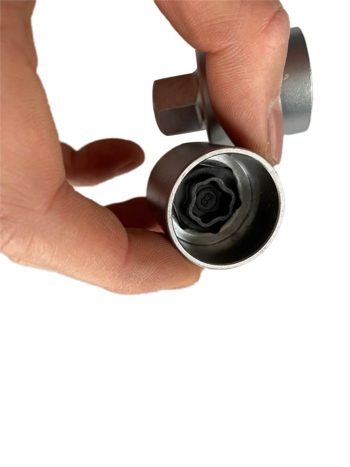 Wheel Lock Lug Nut Key Anti-Theft Socket for Land Rover Discovery Range ...