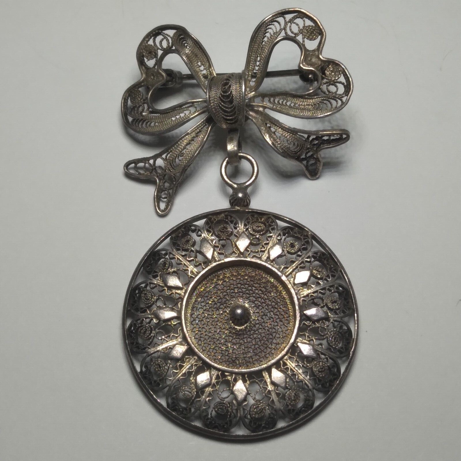 VINTAGE VICTORIAN 800 SILVER FILIGREE LARGE BROOCH - Gem
