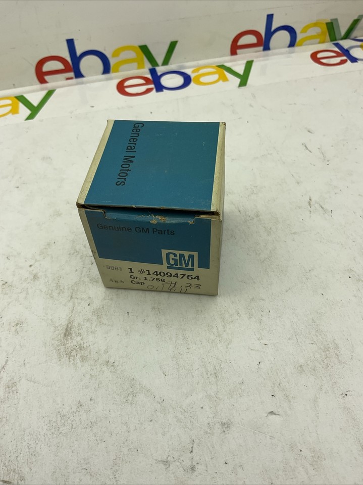 GM 14094764 New Genuine OEM 1971 - 1976 Corvette 454 Engine Oil Cap | eBay