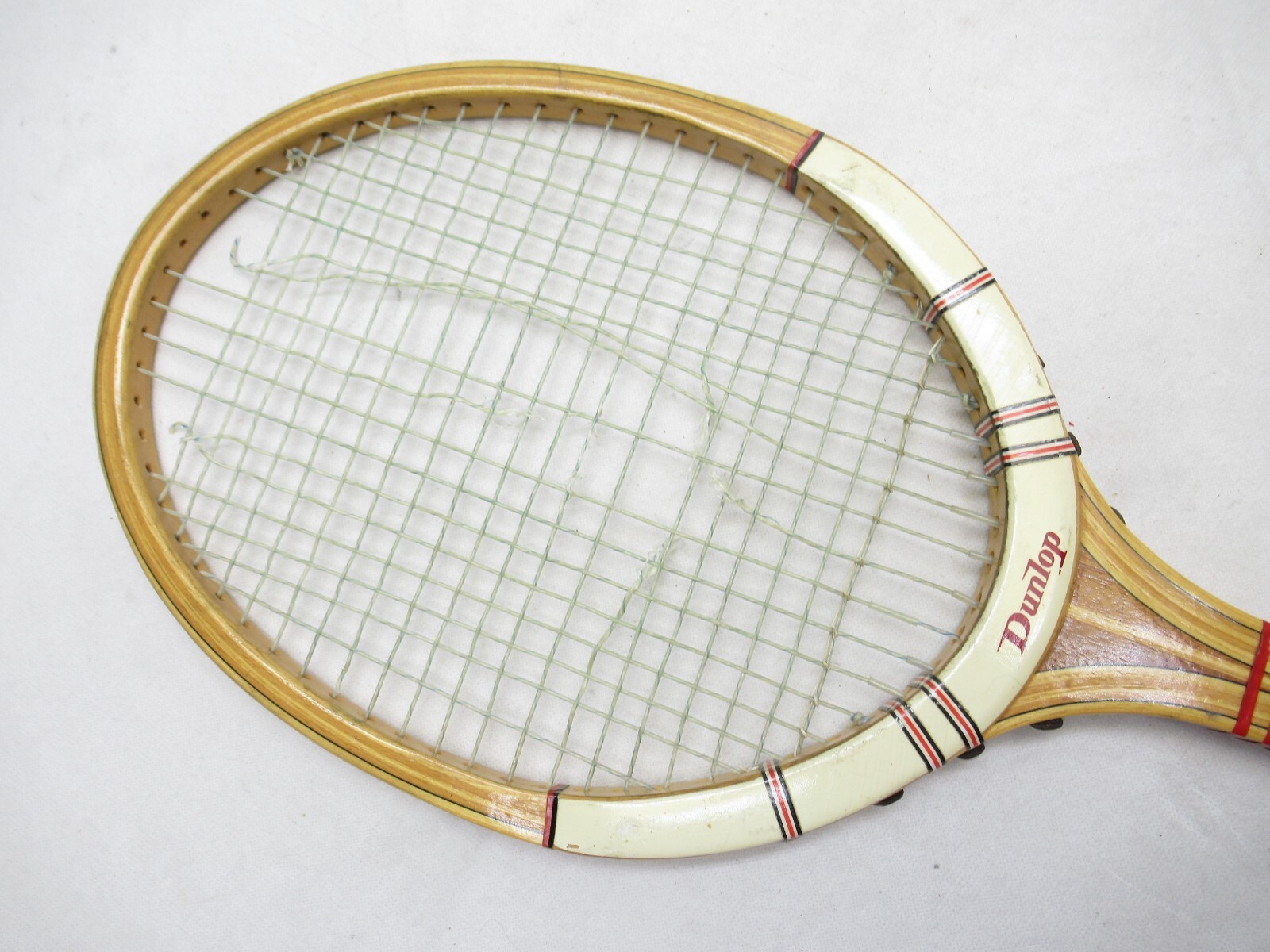 VINTAGE DUNLOP "MAXPLY FORT" WOODEN TENNIS RACQUET. ANTIQUE / DISPLAY ...