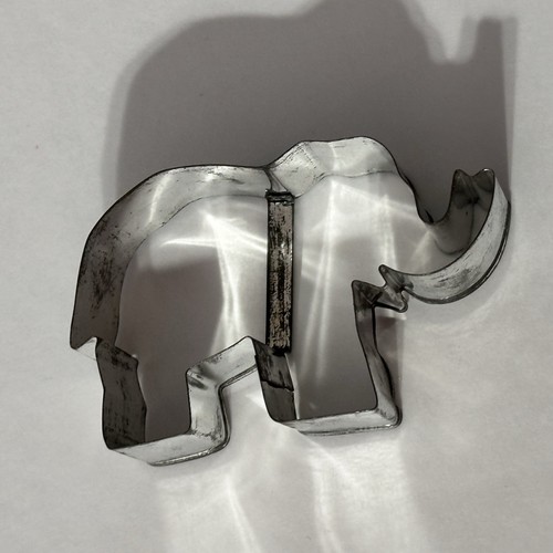 Vintage GOP ELEPHANT REPUBLICAN CAMPAIGN METAL COOKIE CUTTER in BOX | eBay
