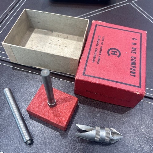 C-H CH Reloading Decapper and Primer Pocket Swaging Unit Crimp Swager ...