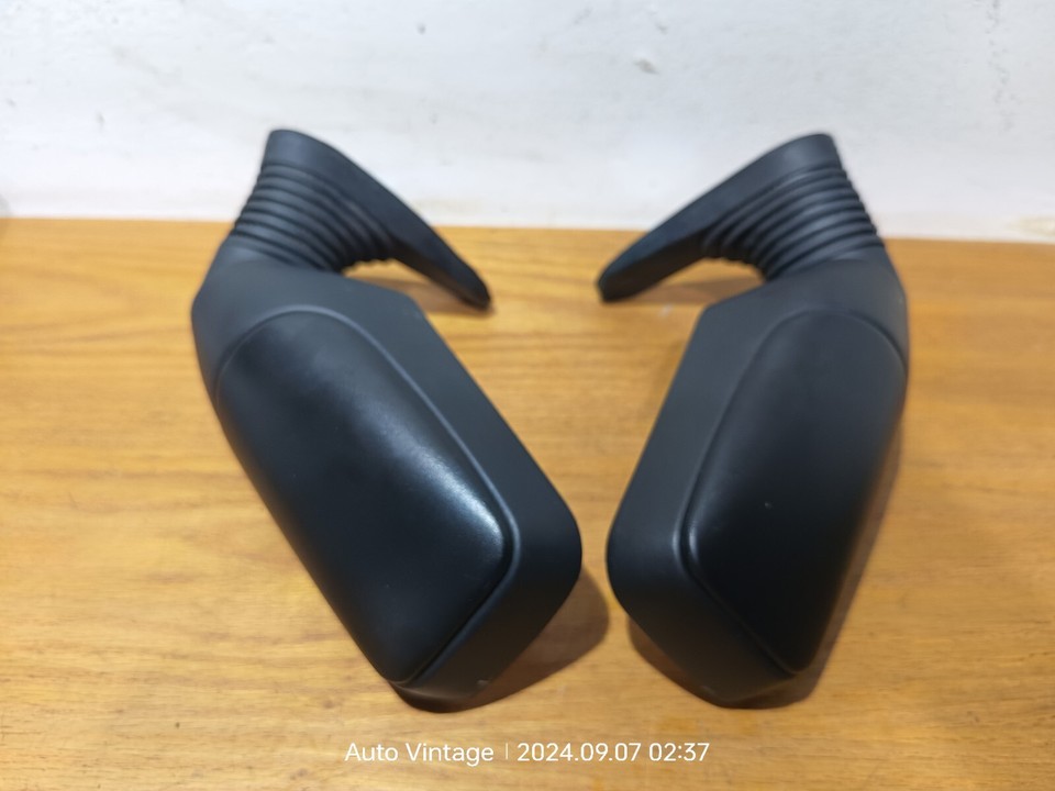 Ferrari 512BBi 328 208 308 328 400 Lamborghini Countach NOS Side ...