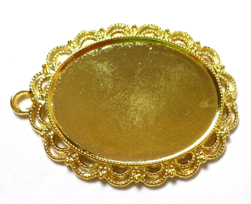 4 of 40x30mm Shiny Gold Victorian with Lacey Oval Edge Ribbon Pendant ...