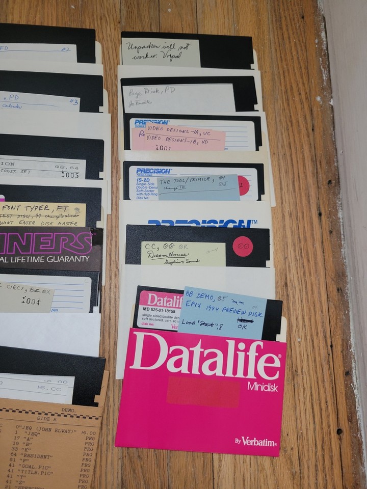 Lot of 17 Commodore 64 / 128 Software Games Disks C64 C128 | eBay
