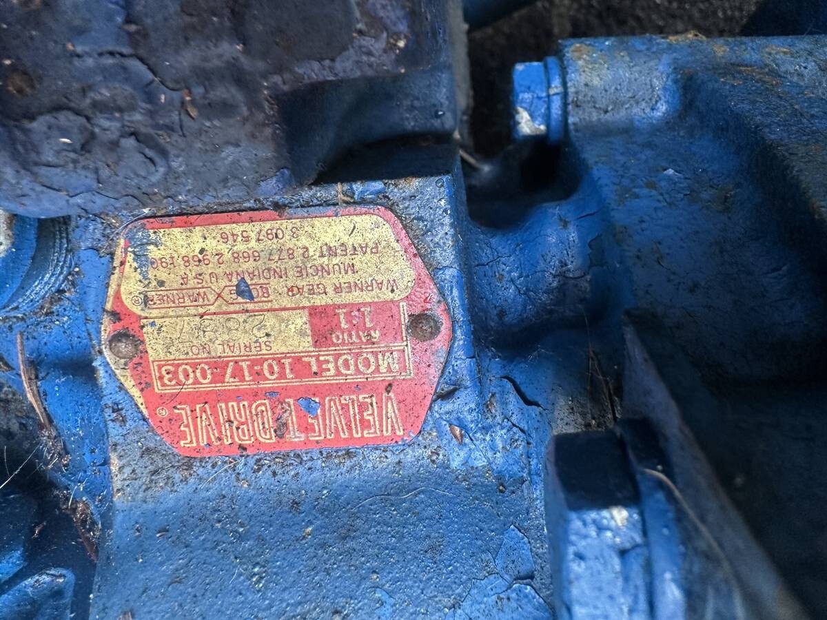 Ford 351 Marine Gas Engine Complete Ford Straight Inboard with Gear | OE