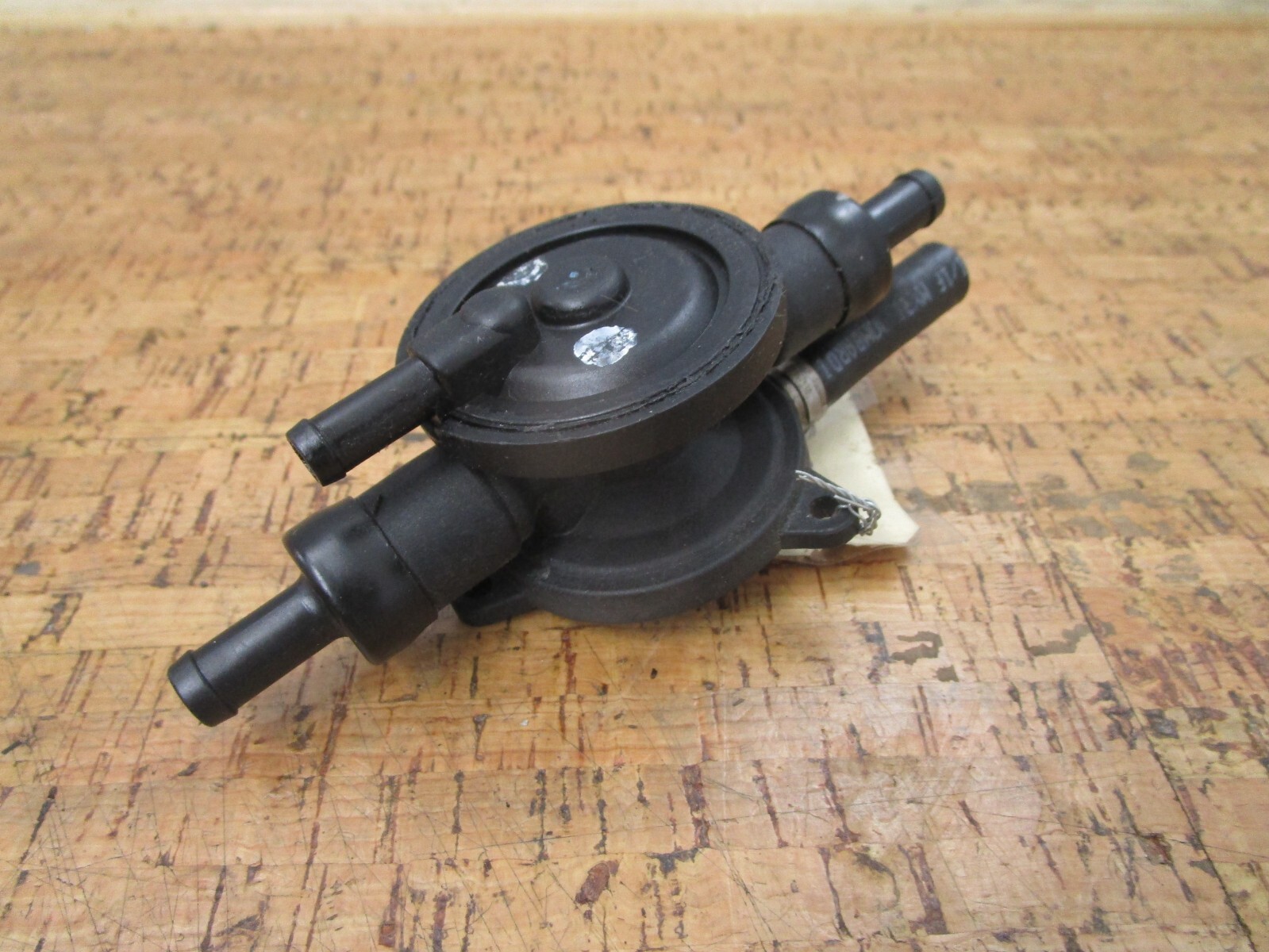 Evinrude ETEC Fuel Lift Pump (upper) 5007580 Fits 250hp HO - 300hp 3.4l ...