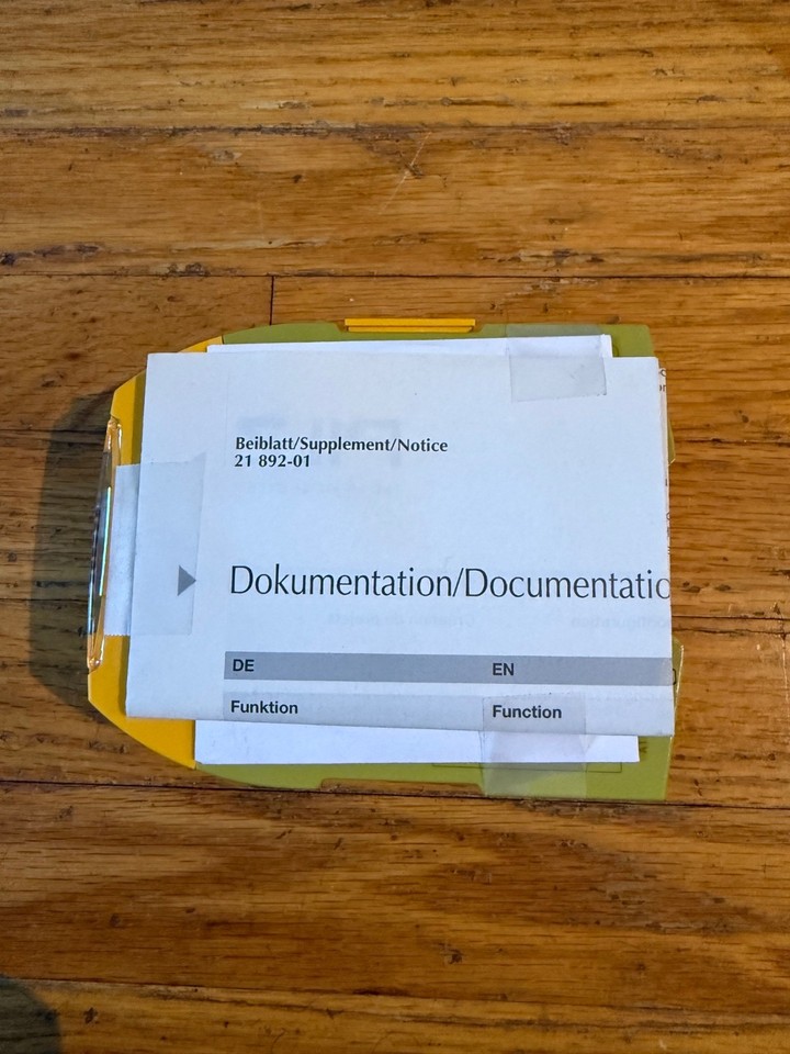 PILZ 772001 PNOZ MM0.1P / PNOZMM01P Configurable Compact Controller w/ CD & Docs | eBay