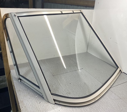 98 Crestliner Aluminum Boat Windshield Glass & Frame Right Side CL185 ...