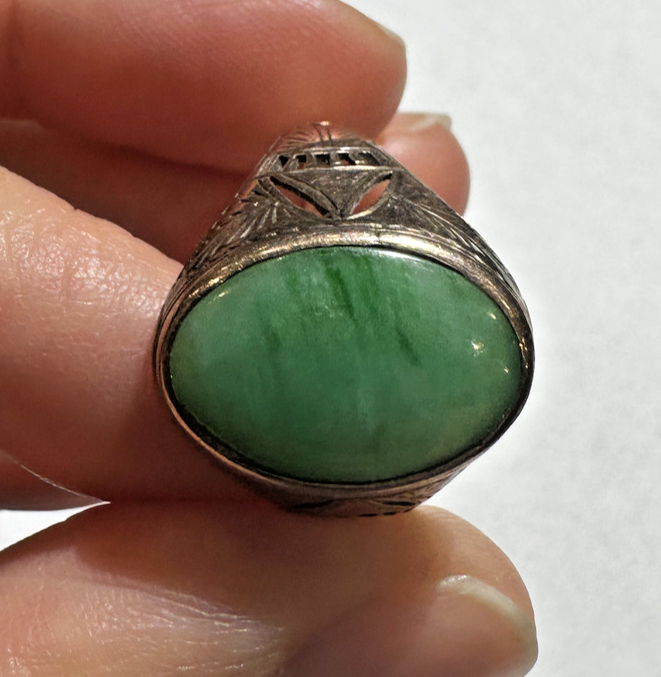 Antique 9K Yellow Gold Green Jade Jadeite Etched Filigree Signet Ring ...