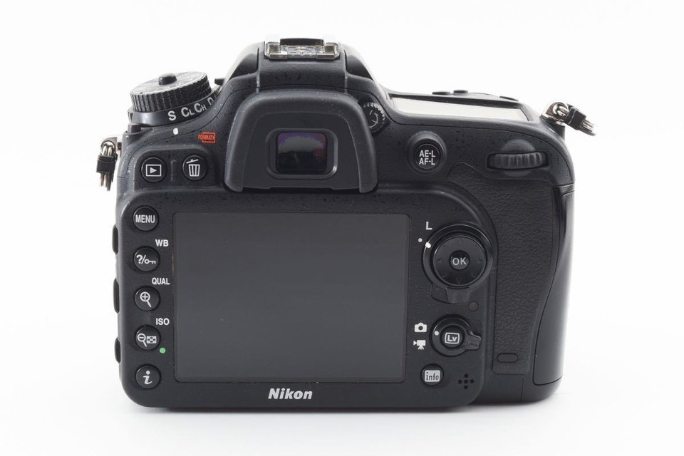 Near Mint Nikon Nikon D7200 24.2 MP Digital SLR Camera SLR Body ...