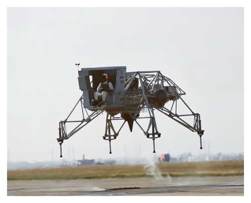 ALAN SHEPARD FLYING LLTV FOR APOLLO 14 TRAINING 8X10 PHOTOGRAPH REPRINT ...