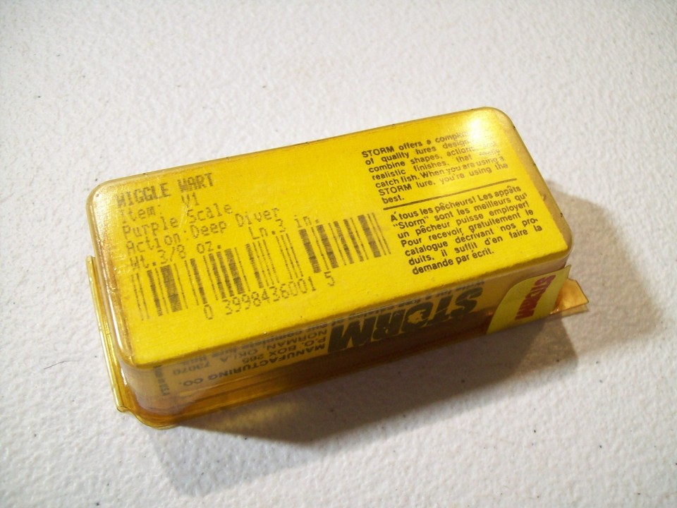 PRE RAPALA STORM WIGGLE WART FISHING LURE IN RED LABEL BOX V1 PURPLE ...