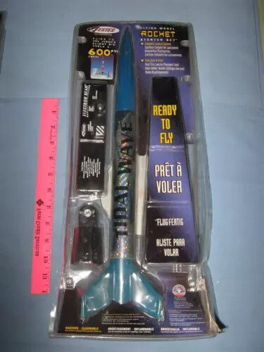 LOT OF 2 ESTES TIDAL WAVE Ready to Fly MODEL ROCKET SET NEW / NO ...