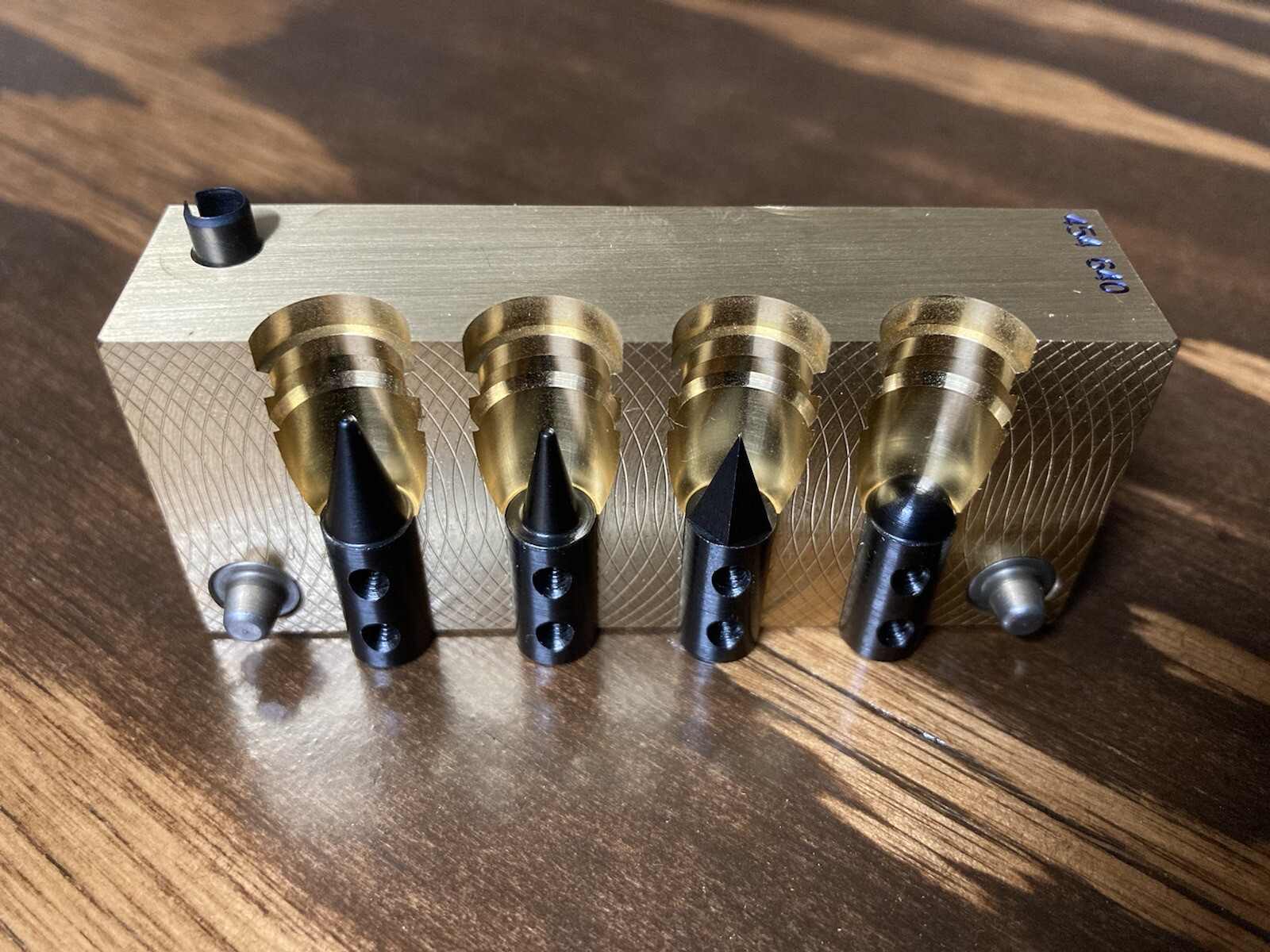 MP Bullet Mold - 45 Colt / 454 - 454-640 Hollow Point PB - 4 Cavity ...