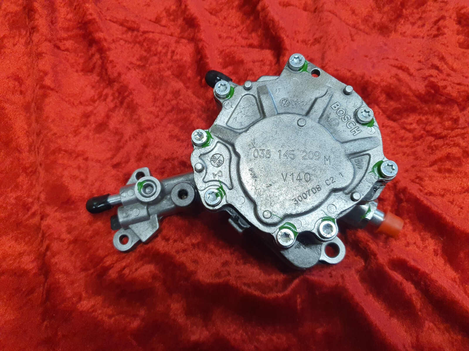 AUDI VW Seat SKODA Vacuum Pump Bosch 038145209M for sale online | eBay