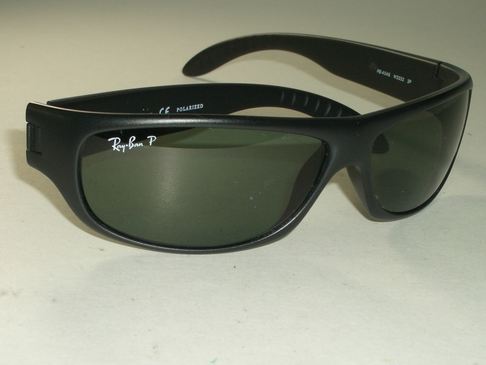 RAY-BAN RB4046 W3332 3P MATTE-BLACK POLARIZED SPORT WRAPS SUNGLASSES w ...