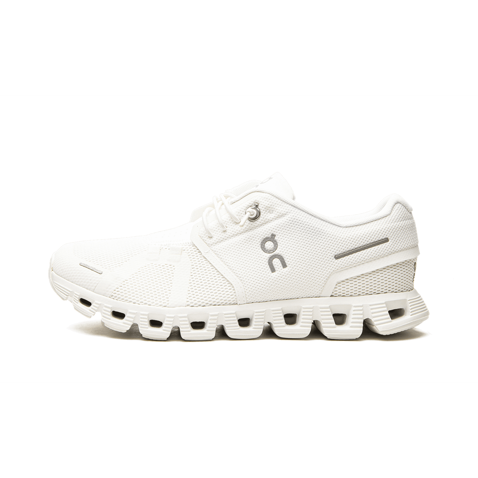 NIB 9.5 Wide On Cloud 5 Athletic Shoes Sneakers All White Women's 59. ...