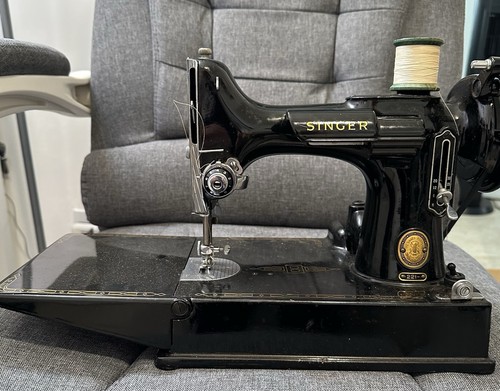 1956 Singer Model 221 Vintage Blk Portable Sewing Machine AM406708 W ...